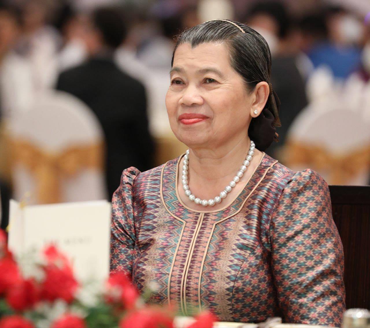 សម្តេចតេជោ ហ៊ុន សែន សម្រេចតែងតាំង ឥស្សរជន២រូប ដឹកនាំគណៈយុទ្ធមិត្ដជំនាន់បម្រើកងទ័ពឆ្នាំ១៩៧៨