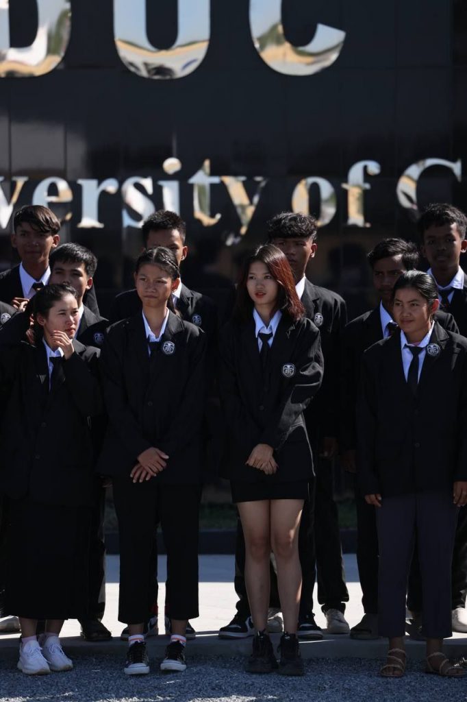 Digital university ចាប់ផ្ដើមចូលវគ្គ សិក្សាថ្មី ក្នុងពេលឆាប់ៗនេះ